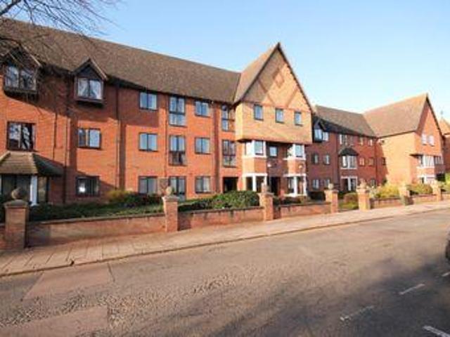 2 Bedrooms Flat for sale in The Limes, Linden Road, Bedford MK40