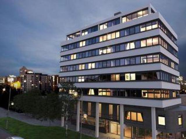 2 Bedrooms Flat for sale in The Lock, Fleming Way, Swindon SN1