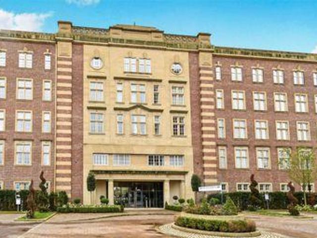 2 Bedrooms Flat for sale in The Residence, Bishopthorpe Road, York YO23