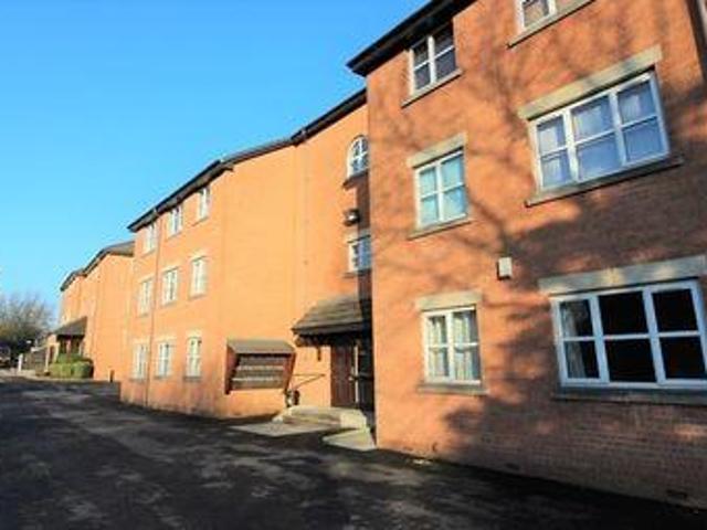 2 Bedrooms Flat for sale in The Sidings, Frecheville Court, Bury BL9