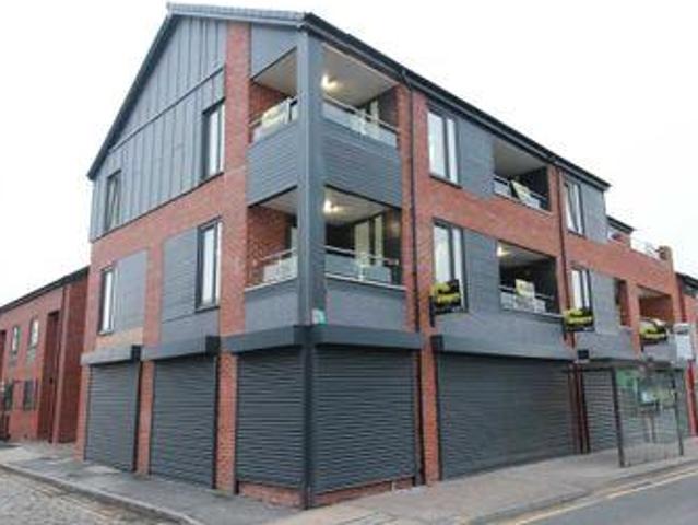 2 Bedrooms Flat for sale in The SK7, London Road, Hazel Grove