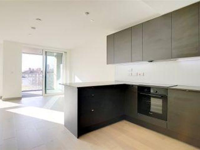 2 Bedrooms Flat for sale in The Taper Building, Long Lane, London SE1