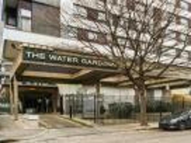 2 Bedrooms Flat for sale in The Water Gardens, Edgware Road, Marble Arch, St Georges Park, London W2