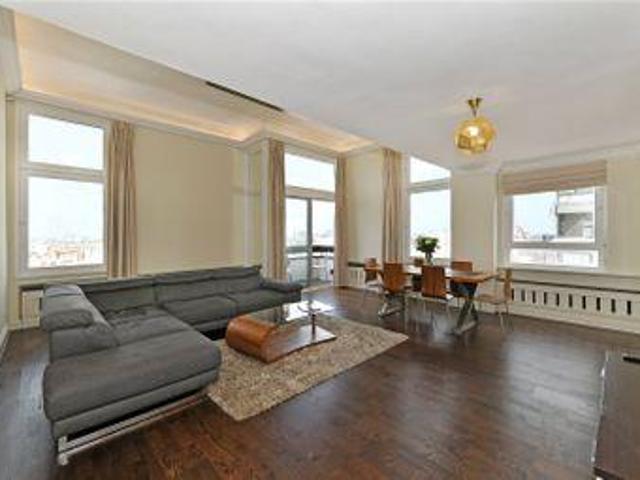 2 Bedrooms Flat for sale in The Water Gardens, London W2