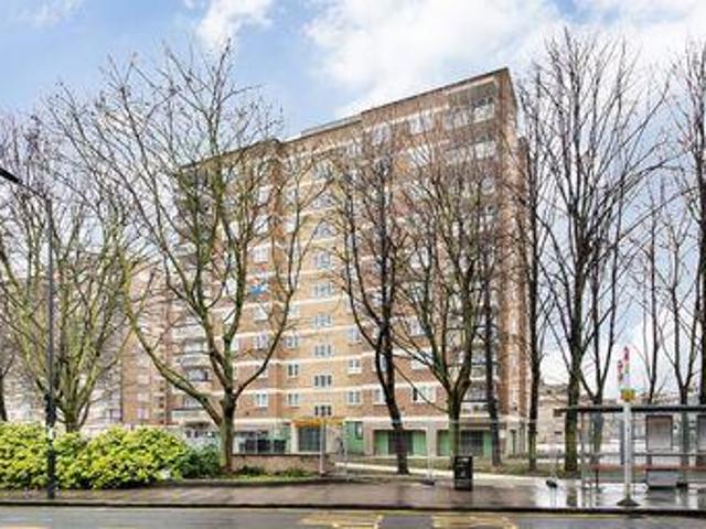 2 Bedrooms Flat for sale in Threadgold House, Dovercourt Estate, London N1