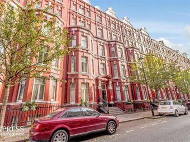 2 Bedrooms Flat for sale in Transept Street, London NW1