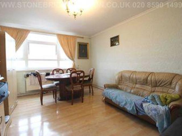 2 Bedrooms Flat for sale in Trevithick House, Bermondsey SE16