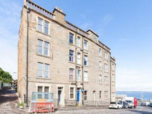 2 Bedrooms Flat for sale in Trinity Road, Trinity, Edinburgh EH5