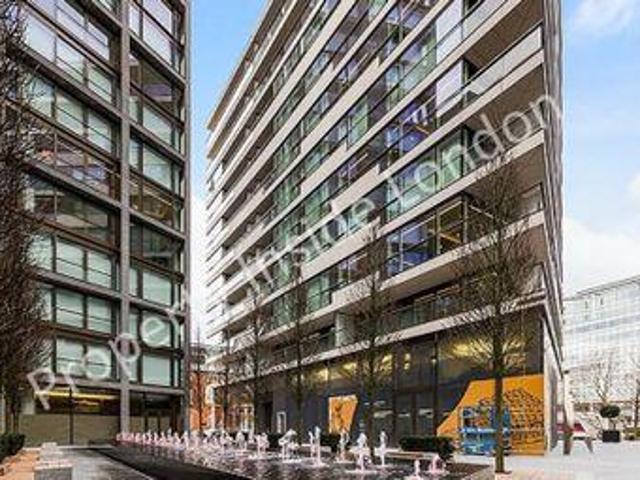 2 Bedrooms Flat for sale in Tudor House, One Tower Bridge, London SE1