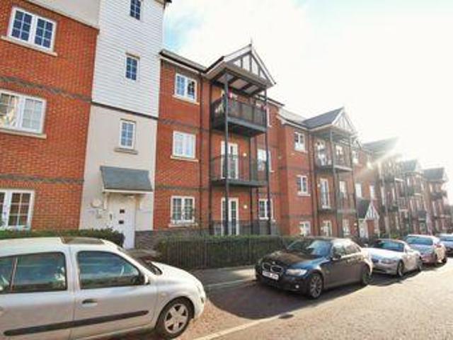 2 Bedrooms Flat for sale in Turbine Road, Colchester CO4