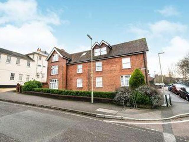 2 Bedrooms Flat for sale in Turk Street, Alton, Hampshire GU34
