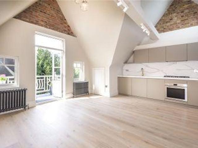 2 Bedrooms Flat for sale in Twyford Crescent, Ealing Common W3