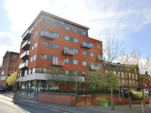2 Bedrooms Flat for sale in Twenty Twenty House, Skinner Lane, Leeds LS7