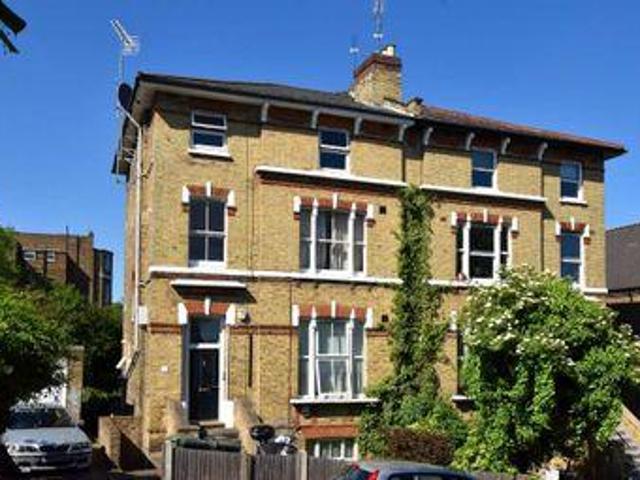 2 Bedrooms Flat for sale in Tyson Road, London SE23