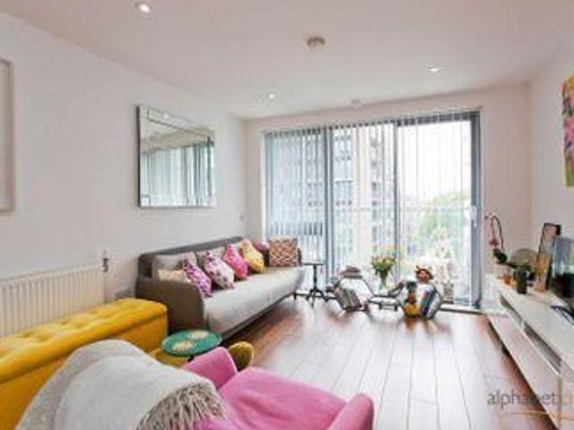 2 Bedrooms Flat for sale in Upper North Street, London E14