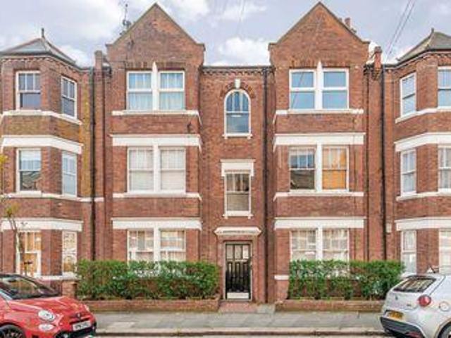 2 Bedrooms Flat for sale in Vera Road, Fulham, London SW6