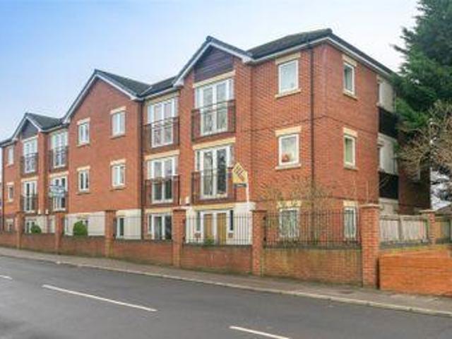 2 Bedrooms Flat for sale in Vesper Road, Leeds, West Yorkshire LS5