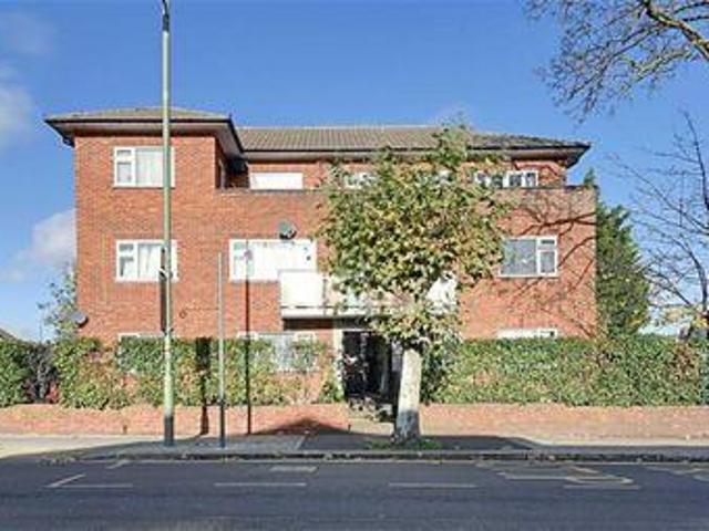 2 Bedrooms Flat for sale in Vivian Avenue, Hendon, London NW4