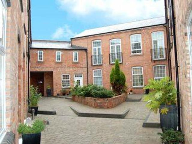 2 Bedrooms Flat for sale in Victoria Court, Ruddington, Nottingham NG11