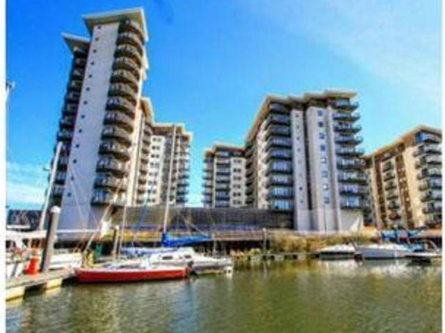 2 Bedrooms Flat for sale in Victoria Wharf, Cardiff CF11