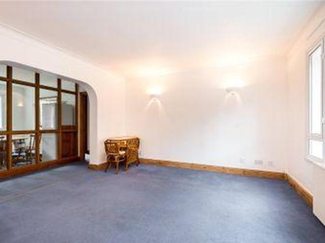 2 Bedrooms Flat for sale in Vincent Court, Seymour Place, London W1H