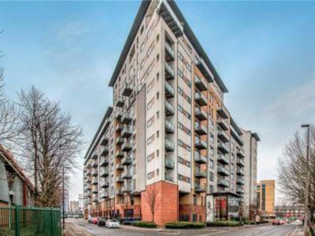 2 Bedrooms Flat for sale in X Q 7 Building, Taylorson Street South, Salford M5