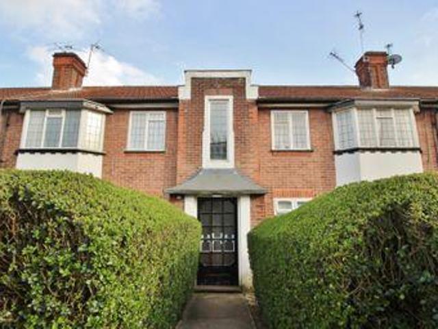2 Bedrooms Flat for sale in York Way, Whetstone N20