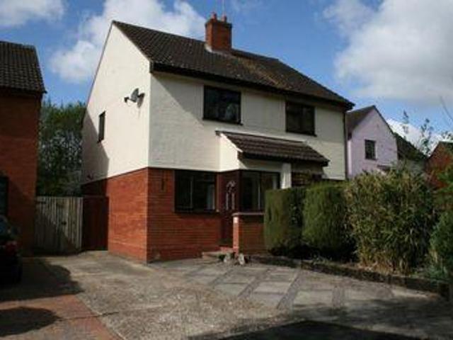 2 Bedrooms for rent in Mundon Road, Braintree CM7