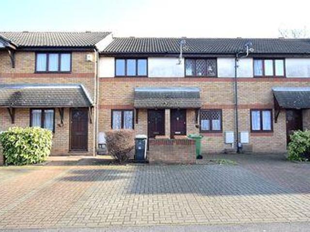 2 Bedrooms for rent in Magpie Close, Forest Gate E7