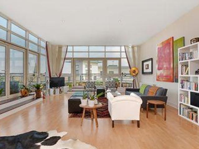 2 Bedrooms for rent in Montague Road, London SW19