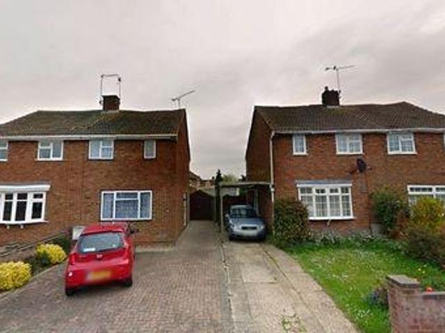 2 Bedrooms for rent in Overfield Road, Luton LU2