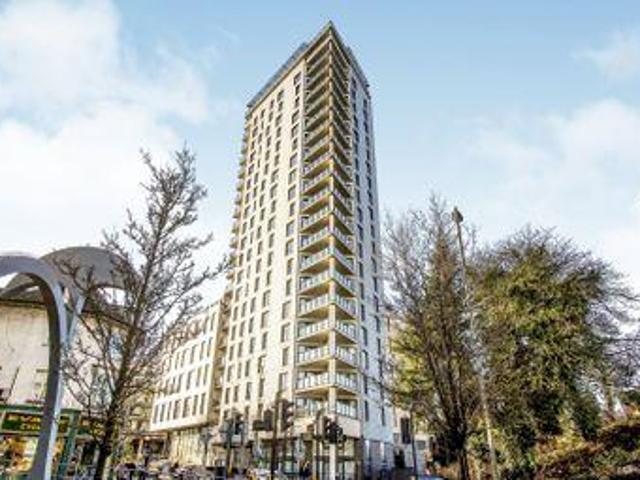 2 Bedrooms for rent in Olympian Heights, Guildford Road, Woking GU22