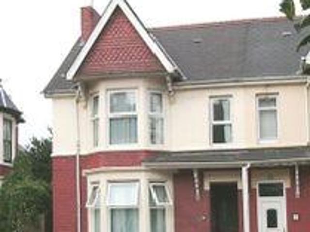 2 Bedrooms for rent in Albany Road, Roath, Cardiff CF24