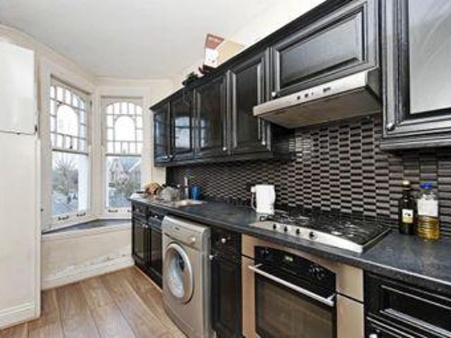 2 Bedrooms for rent in Bedford Hill, London SW12