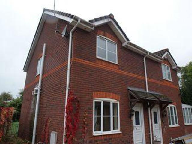 2 Bedrooms for rent in Bower Road, Bristol BS3