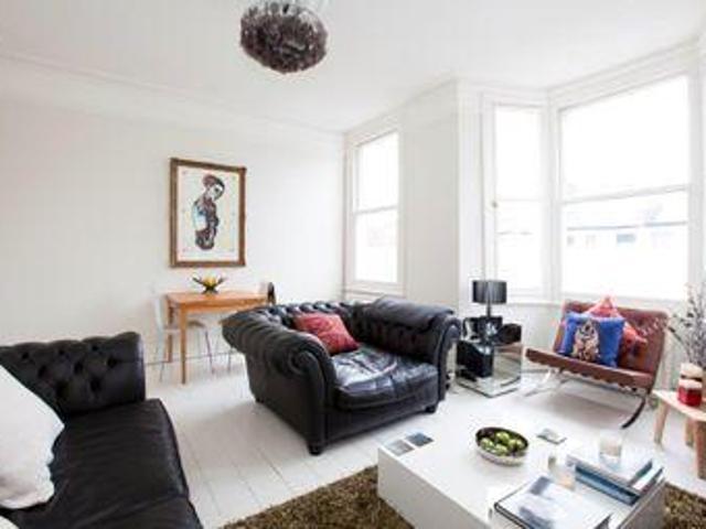 2 Bedrooms for rent in Bracewell Road, London W10