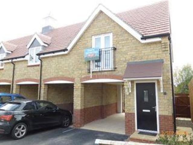 2 Bedrooms for rent in Curlew Close, Bishops Cleeve, Cheltenham GL52