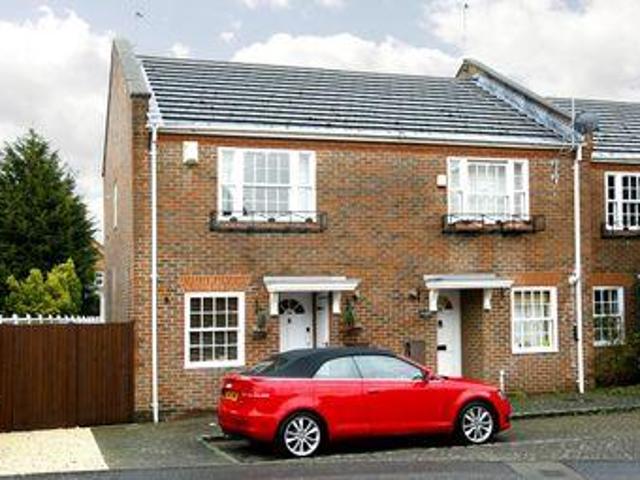 2 Bedrooms for rent in Cedar Terrace, Richmond TW9