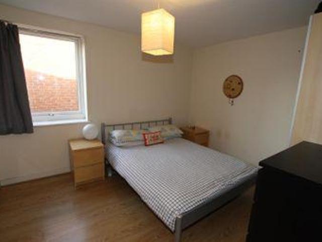 2 Bedrooms for rent in Central Court, Melville Street, Salford M3
