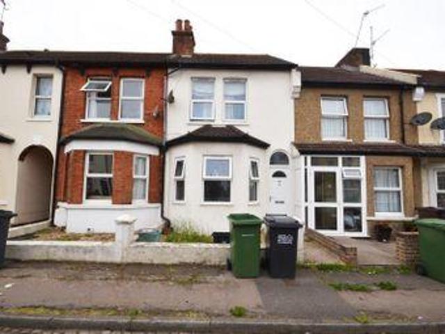 2 Bedrooms for rent in Chandler Road, Bexhill On Sea TN39