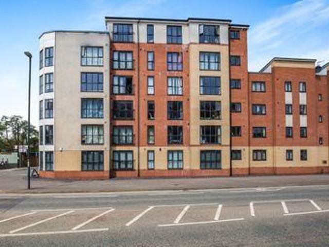 2 Bedrooms for rent in City Walk, City Road, Chester Green DE1