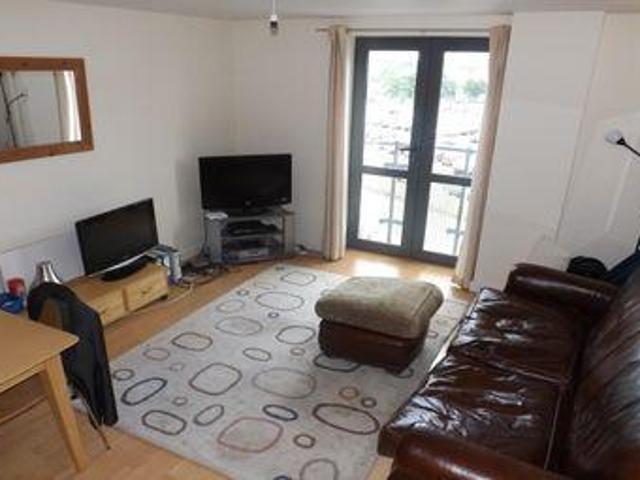 2 Bedrooms for rent in City Walk, Leeds LS11