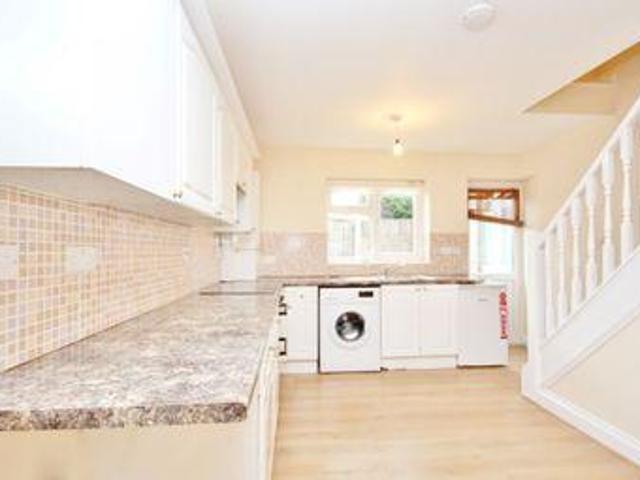 2 Bedrooms for rent in Dunster Close, Romford RM5