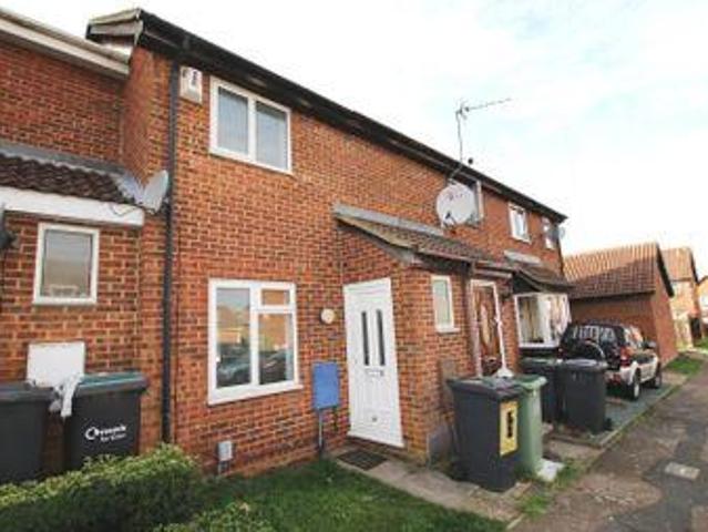 2 Bedrooms for rent in Fieldfare Green, Luton LU4