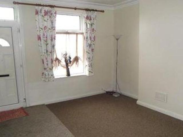 2 Bedrooms for rent in Gladstone Street, Nottingham NG7
