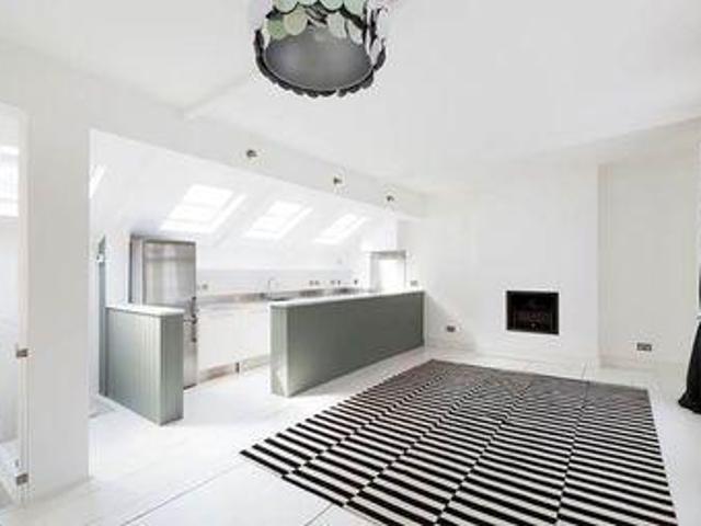 2 Bedrooms for rent in Golborne Mews, London W10