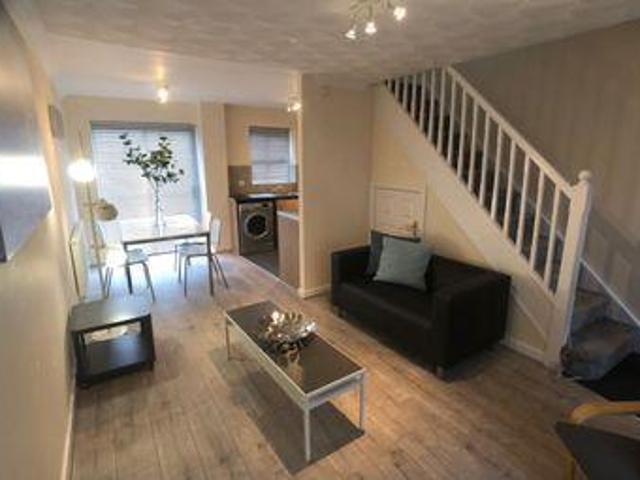 2 Bedrooms for rent in Greenheys Lane West, Manchester M15
