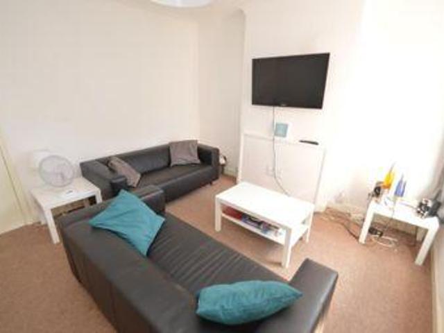 2 Bedrooms for rent in Gristhorpe Road, Selly Oak, Birmingham B29