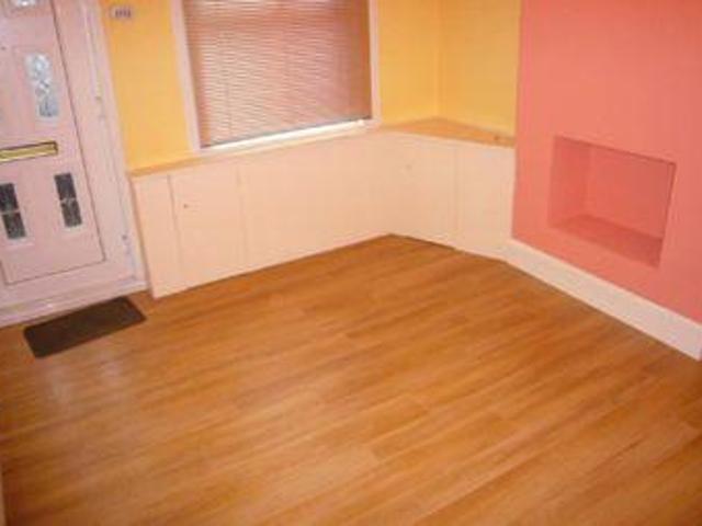 2 Bedrooms for rent in Hartley Road, Luton LU2