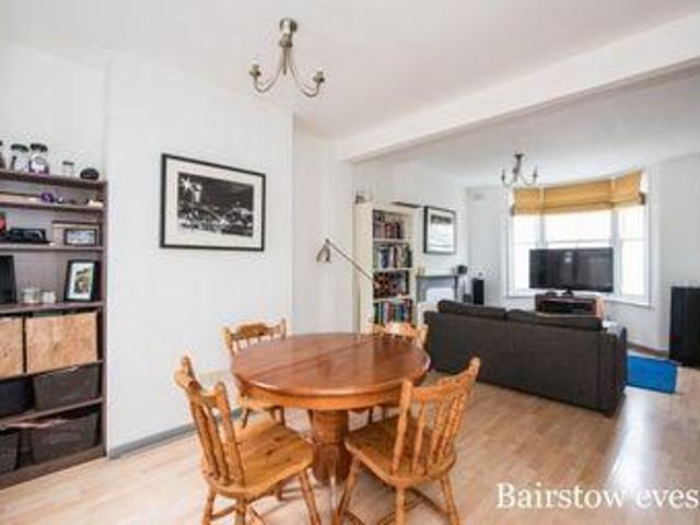 2 Bedrooms for rent in Hawthorne Road, London E17